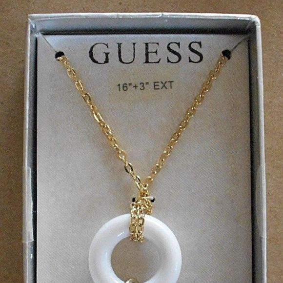 Guess | Jewelry | Vintage Guess Charm Leaves Necklace Goldtone Whit ...